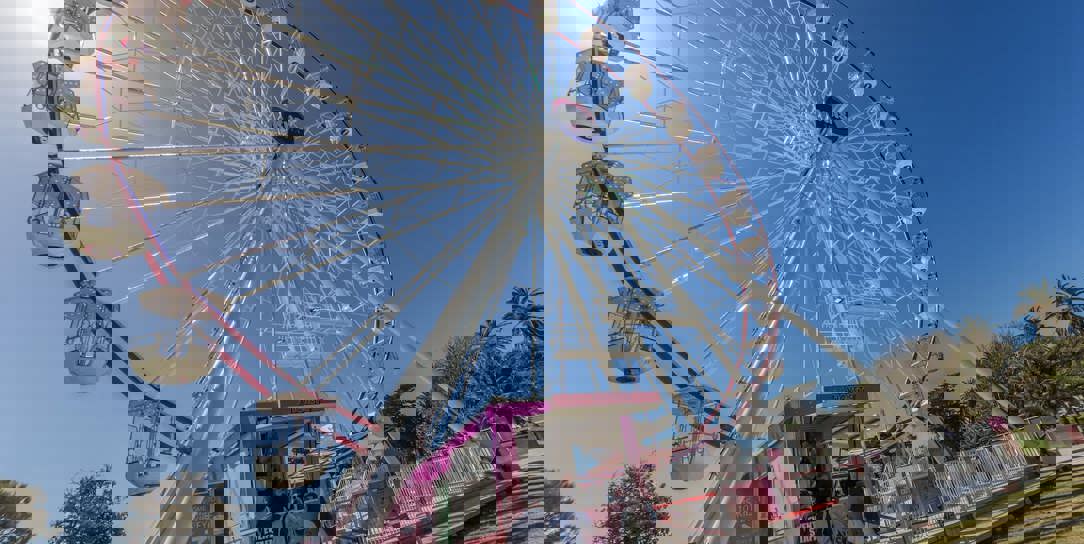 KIIS 101.1 - KIIS Eye Ferris Wheel | *PS News